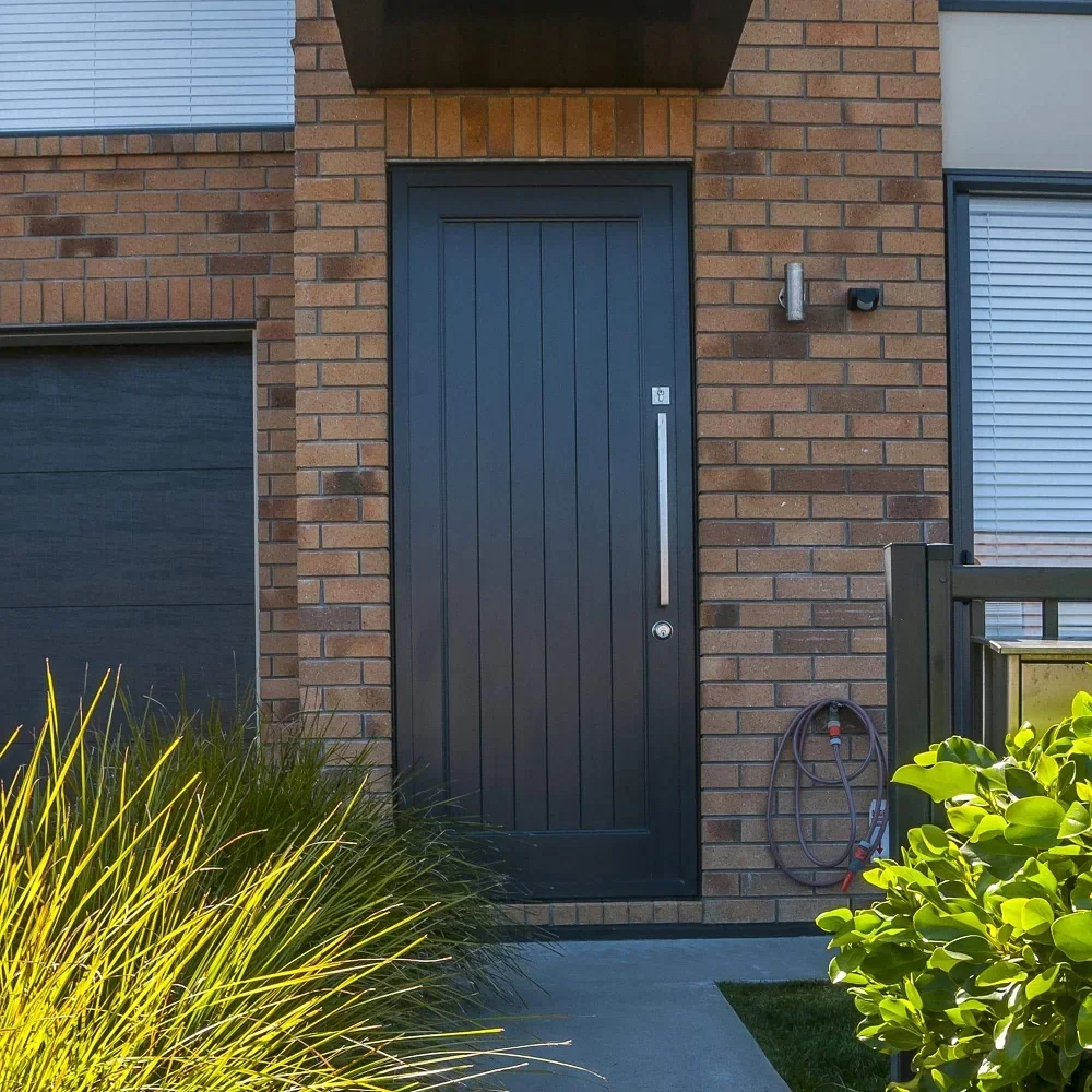 Premium Aluminium Front Doors in Dubai & Abu Dhabi – Hurry